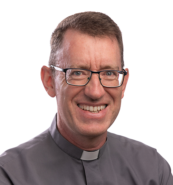 Fr Richard Healey – Catholic Diocese of Wollongong